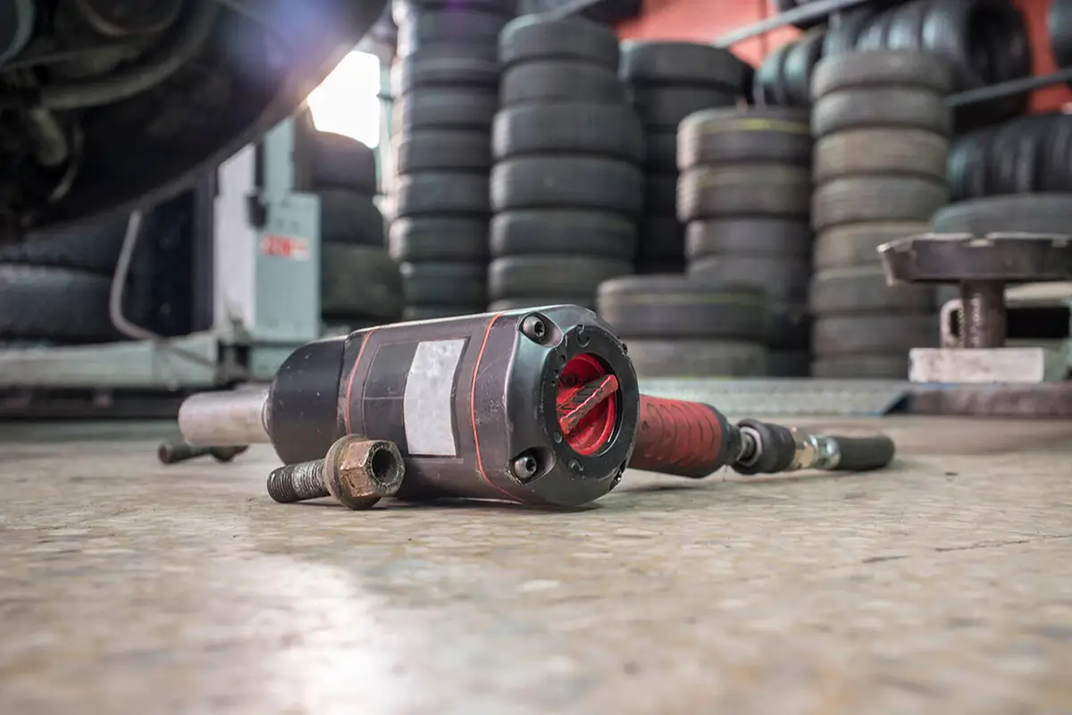 The Science Behind Pneumatic Air Tools: How Do They Work? - Tools Trove