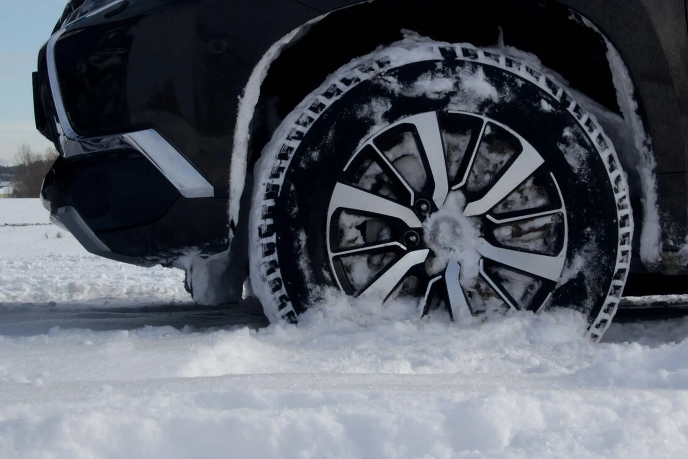 Pros and Cons of Snow and Winter Tires: An In-Depth Guide - Tools Trove